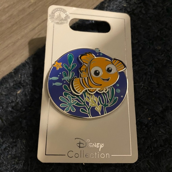 Disney | Accessories | Disney Parks Pixar Finding Nemo Seagrass Pin ...